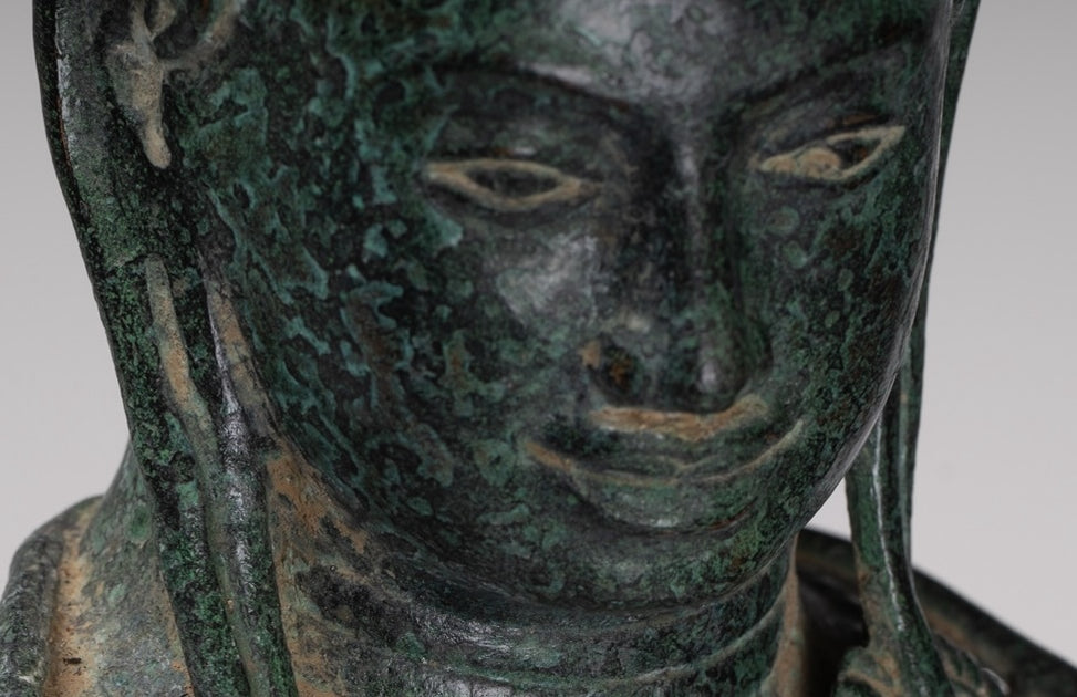 El significado e importancia de las devatas en la historia de Khmer ...