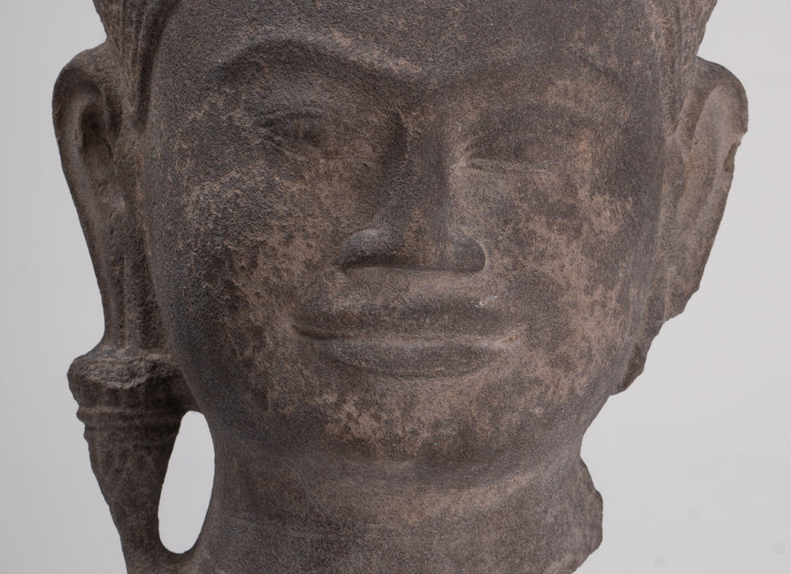 Jayavarman VII: The Monarch Who Transformed Angkor Wat into a Buddhist ...