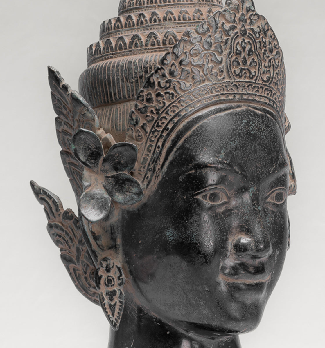 Apsara Statue - Antique Khmer Style Angkor Wat Bronze Mounted Apsara o ...