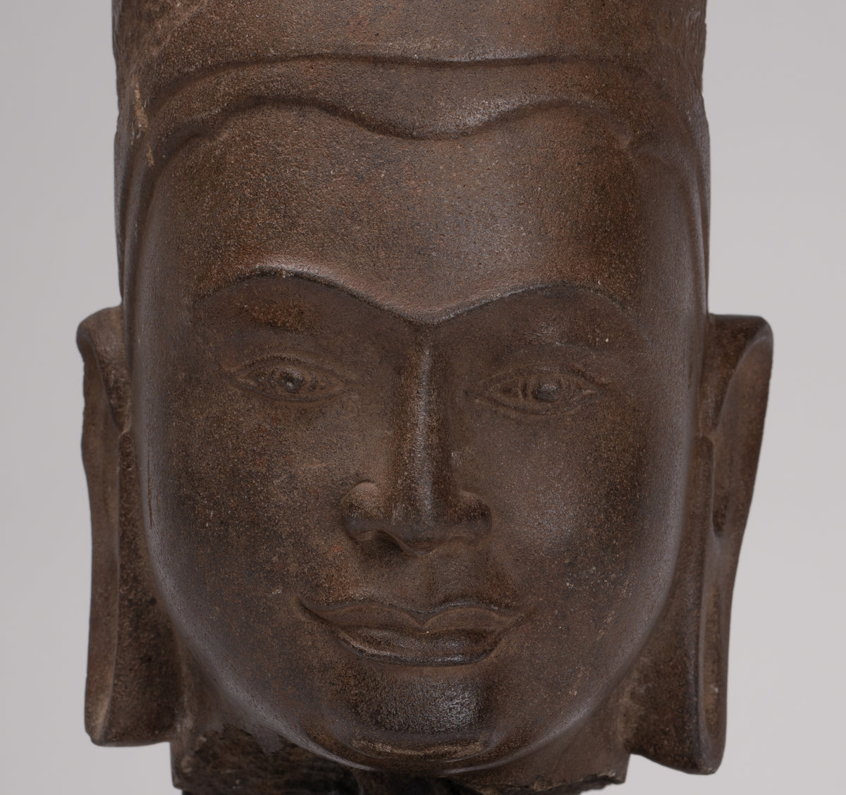 Vishnu Statue - Antique Phnom Da Style Stone Mounted Vishnu Head - 33c ...