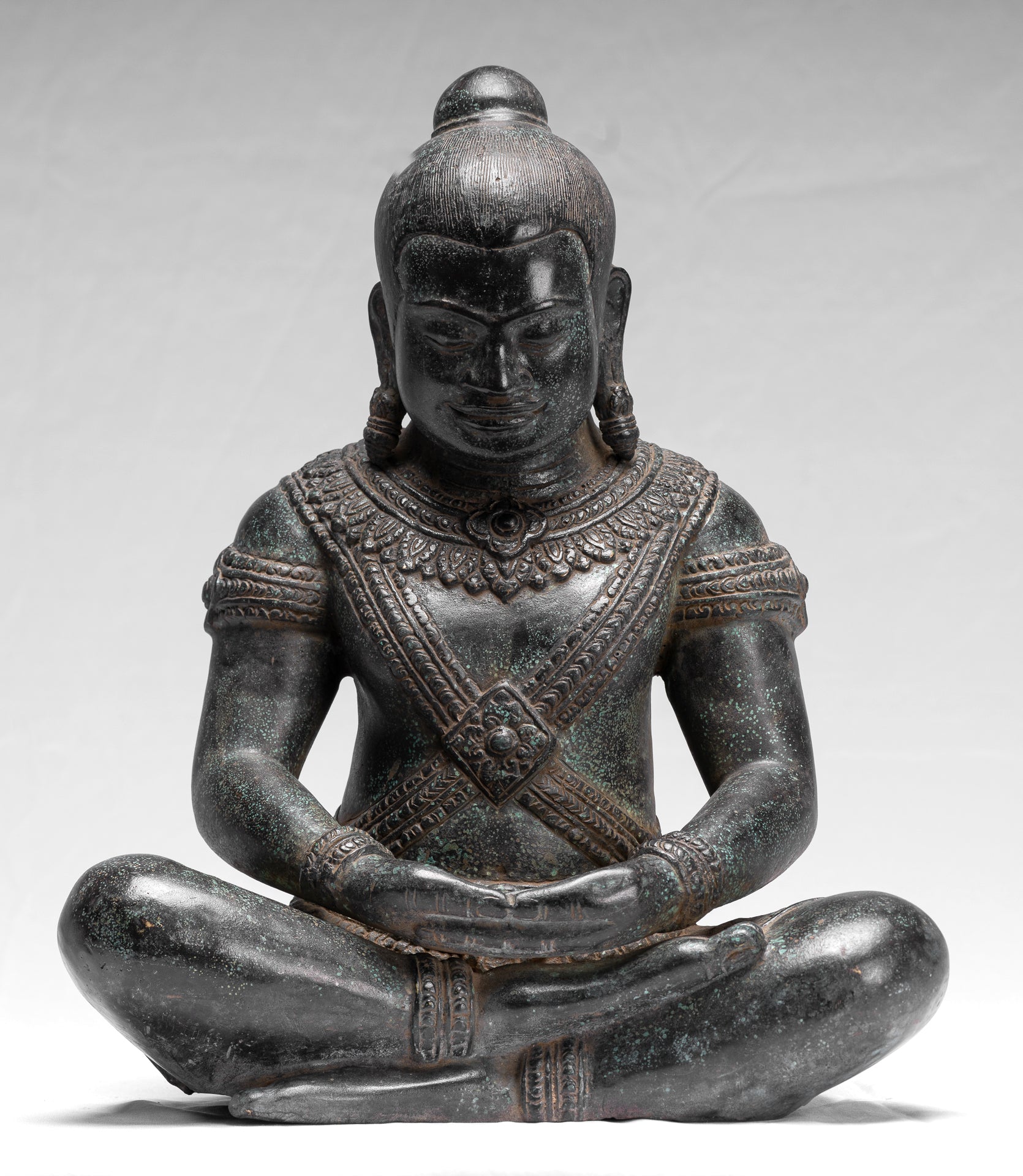 Antique Khmer Style Seated Khmer King Suryavarman II Statue, 41% OFF